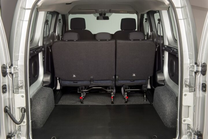 Nissan e-NV200 Pictures – Electric Vehicle Wiki